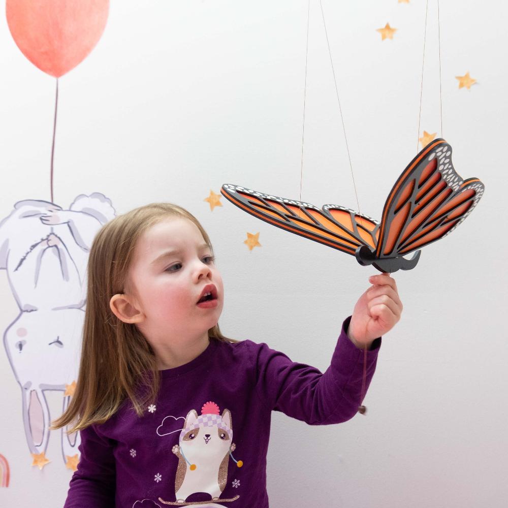 Monarch Butterfly Flying Mobile – Tulia's Artisan Gallery